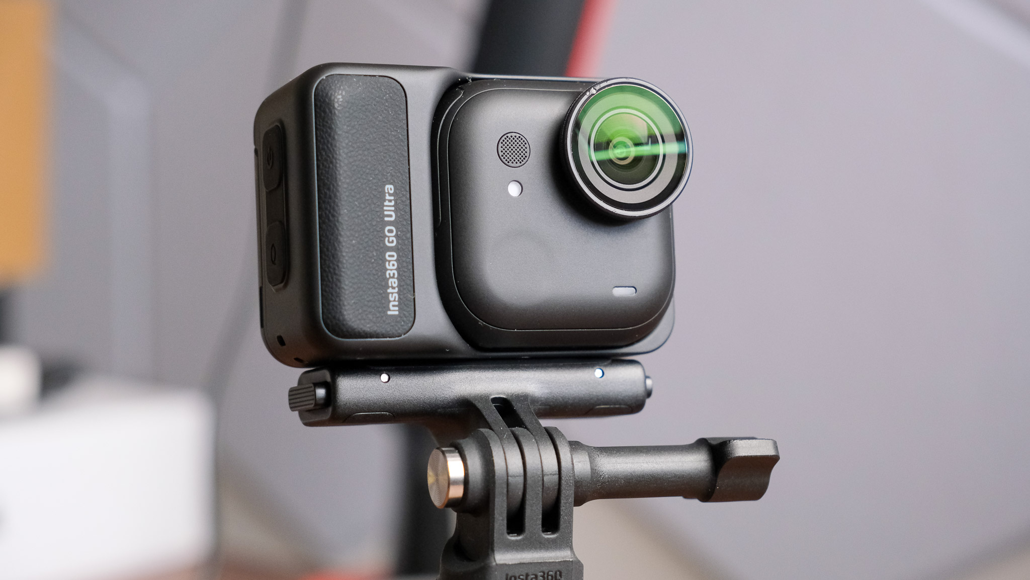 Insta360 GO Ultra Now Available in the U.S. with Compact Design and ...